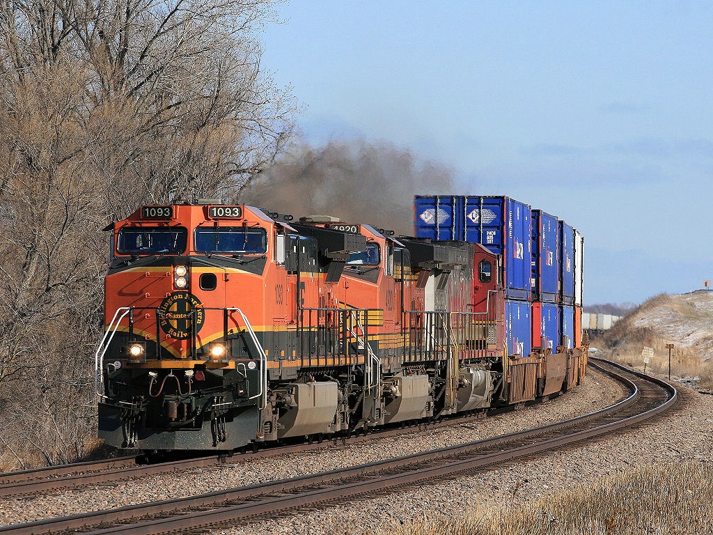 BNSF 1093